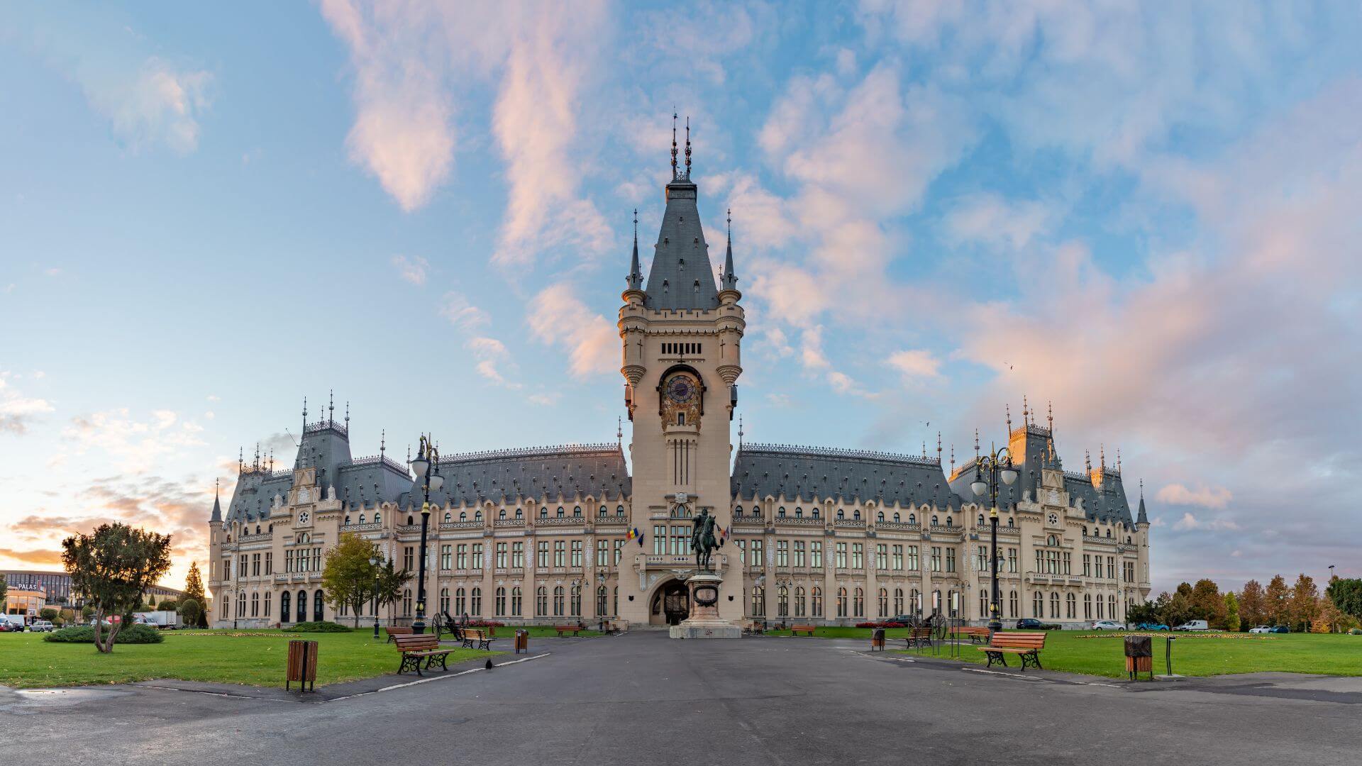 18 Obiective Turistice in Iasi: Atractii si locuri de neratat - Zi libera