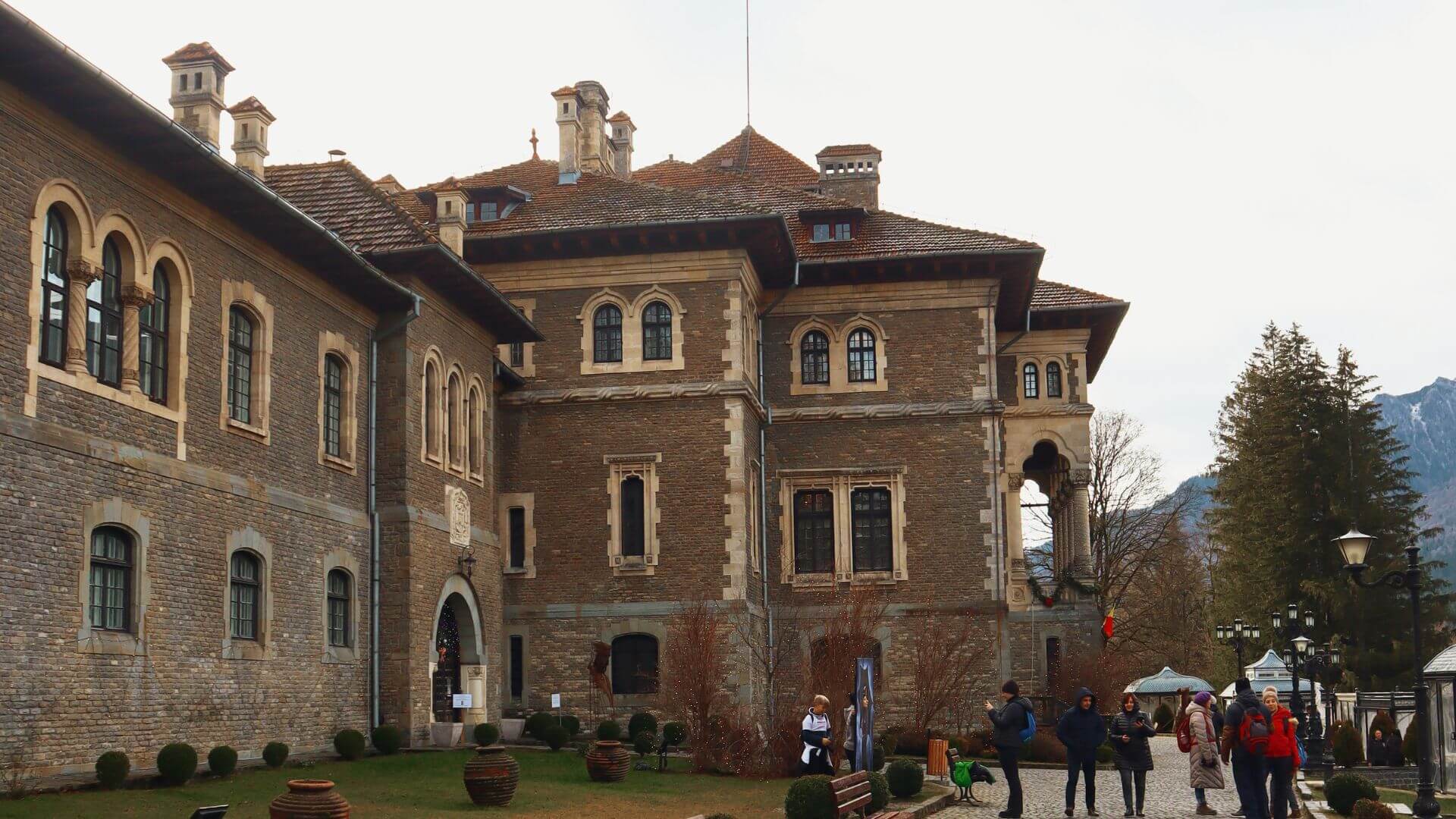 15 Obiective turistice in Predeal: Atractii si locuri de vizitat - Zi ...